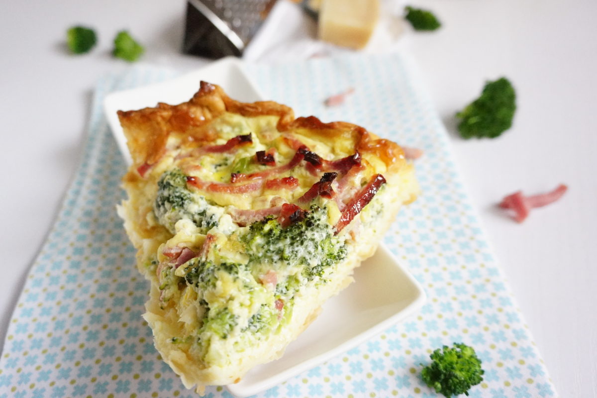 Quiche brocoli parmesan au jambon fumé